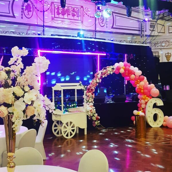 Wedding Flower Gallery - Flower Wall Gallery - Kat Flowers & Events